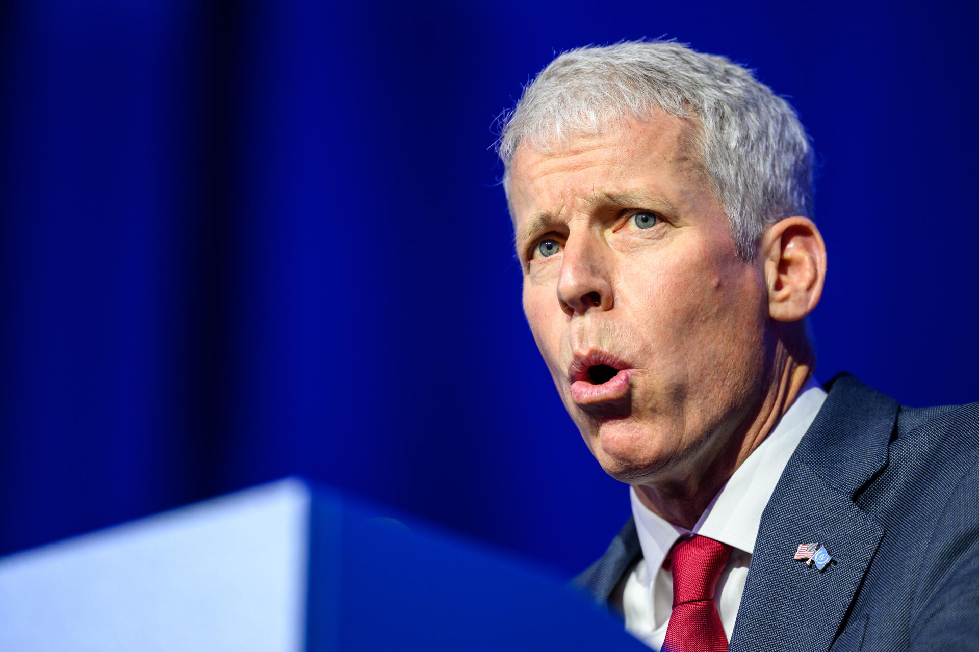 EE.UU. permitirá que México suministre petróleo a Cuba - Hola News